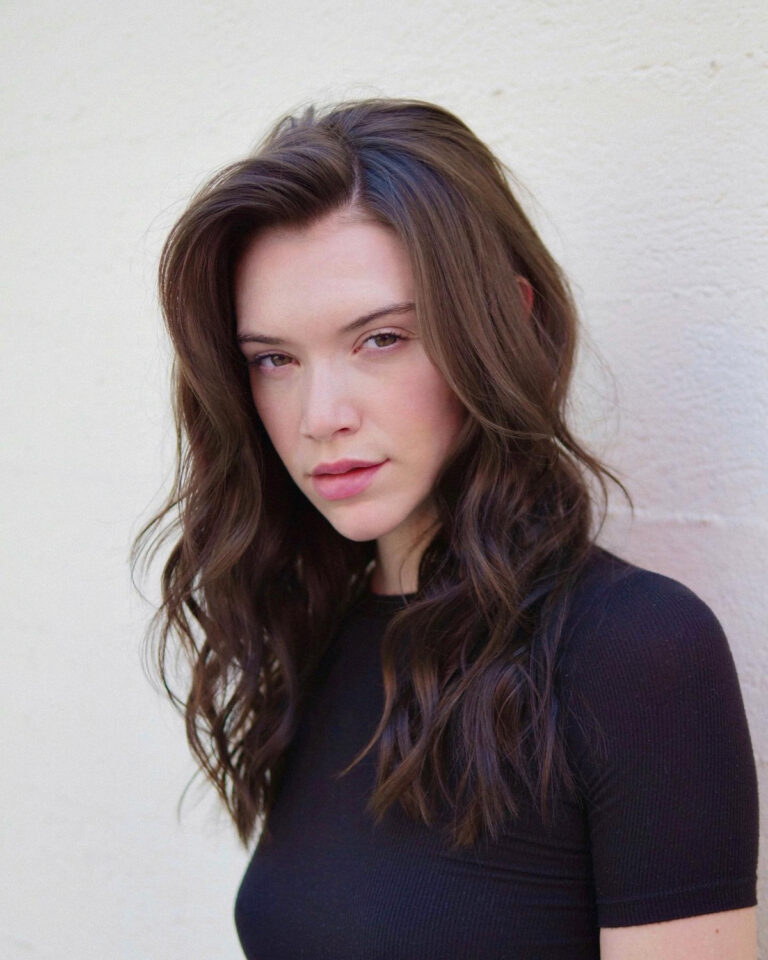 35 Hairstyles For Thin Narrow Faces: From Simple to Glamorous - Hood MWR