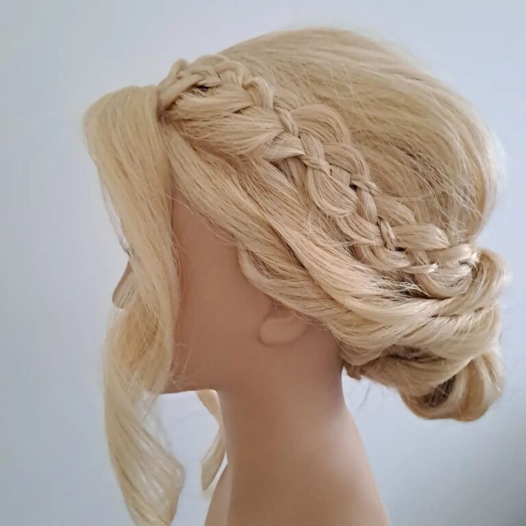 35 Gorgeous Crown Braid Hairstyles for a Majestic Look - Hood MWR