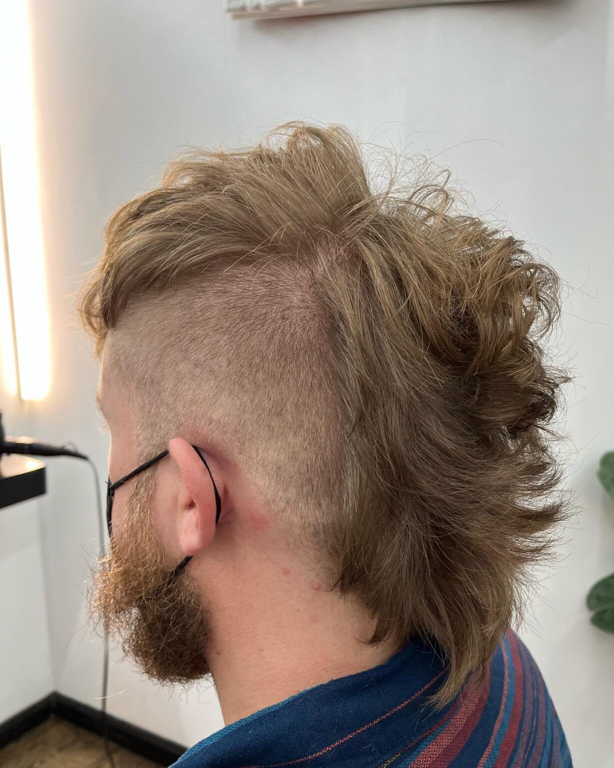 35 Long Haircuts With Shaved Sides For Men - Hood MWR