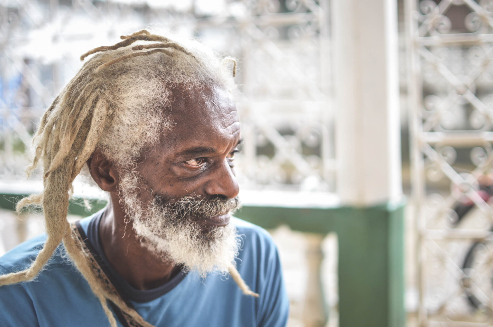 35 Long Hairstyles For Old Men in 2024 - Hood MWR