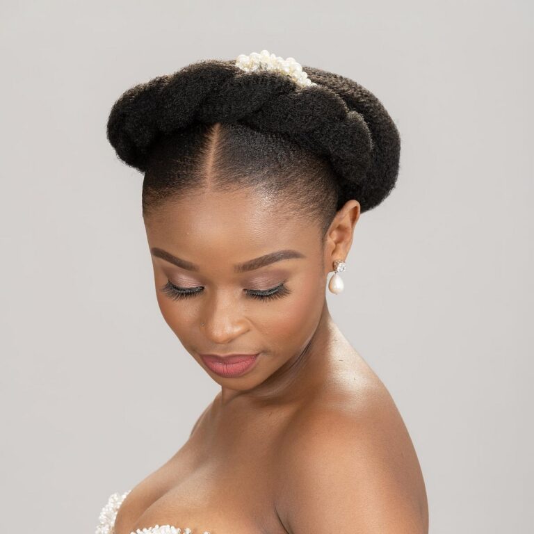 52 Stunning Updo Hairstyle Ideas for Black Women - Hood MWR
