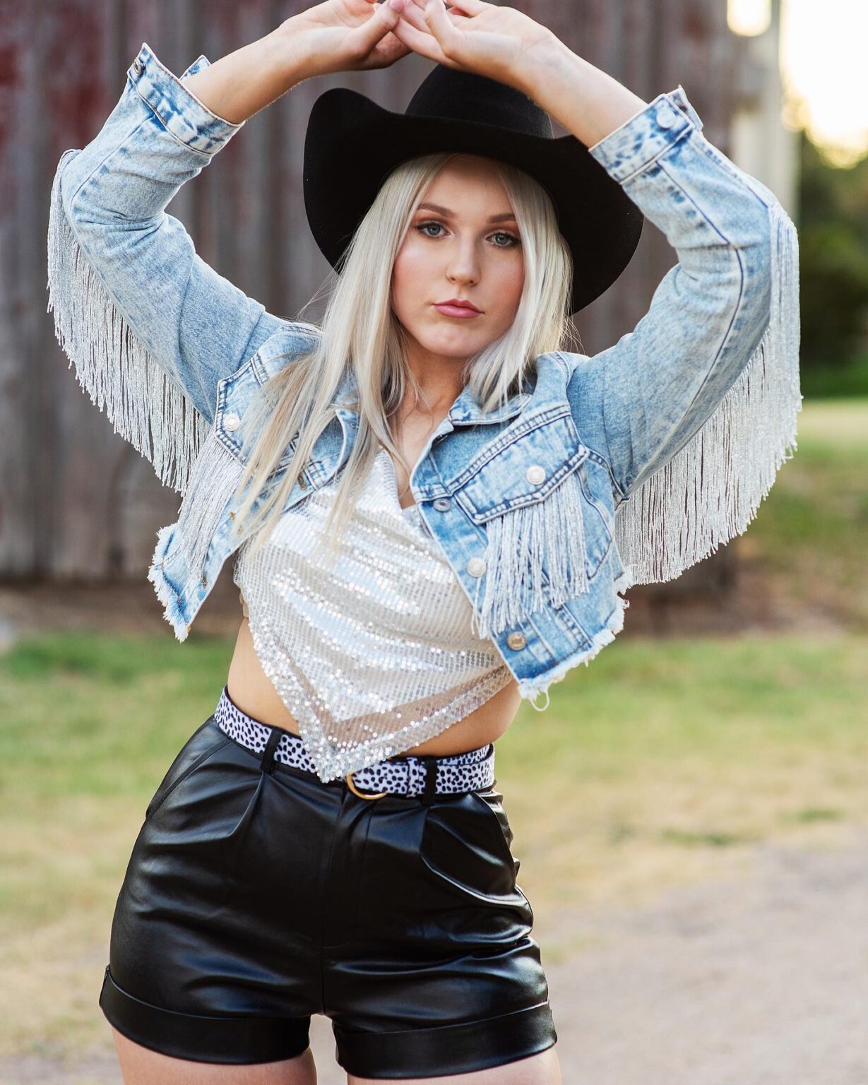 36 Cowgirl Outfit Ideas to Channel Your Inner Western Diva - Hood MWR