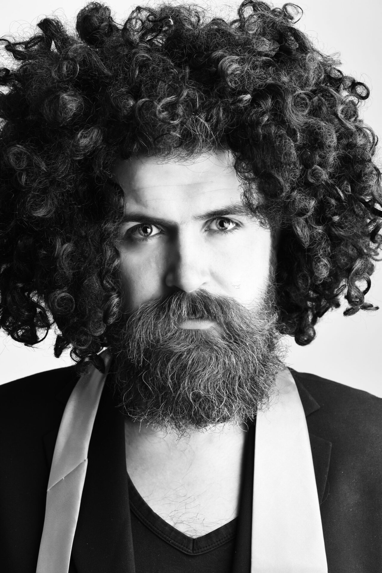 35 Long Hairstyles For Old Men in 2024 - Hood MWR