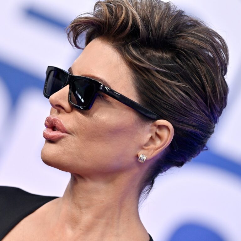 40 Lisa Rinna Hairstyles Ideas For 2023 - Hood MWR