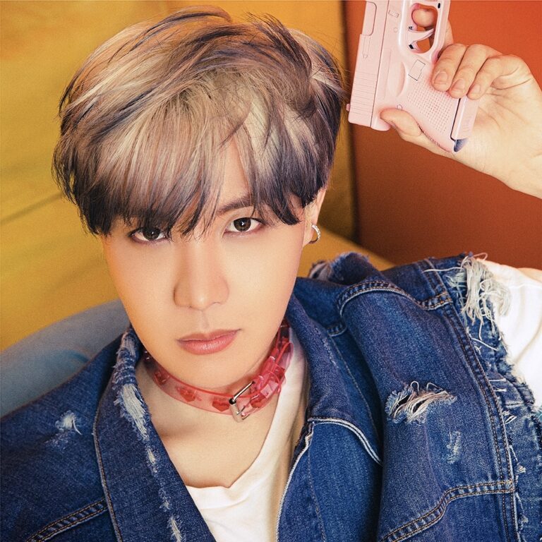 BTS's 36 Hair Transformations: A Rollercoaster of Style - Hood MWR