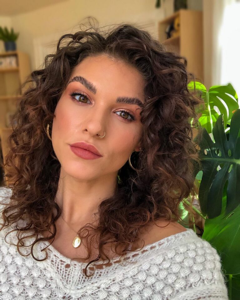 2C vs 3A Hair: The Differences And The Hair Care Methods - Hood MWR