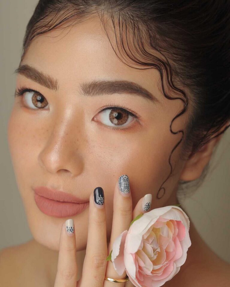 How To Do Edges On Caucasian Hair? - Hood MWR