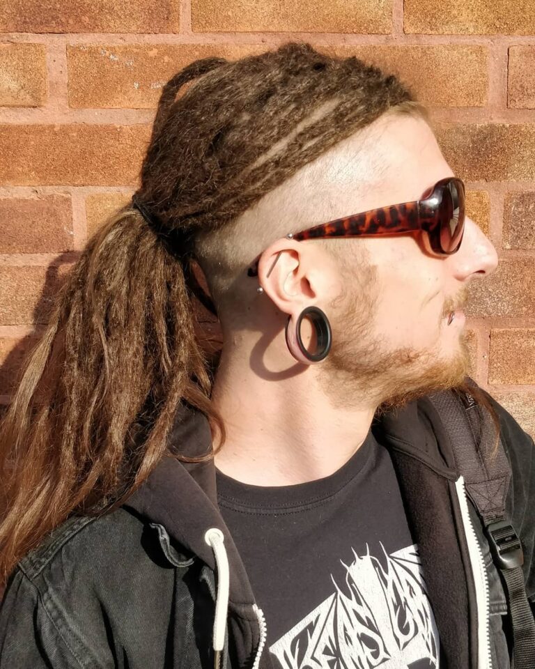 35 Long Haircuts With Shaved Sides For Men - Hood MWR