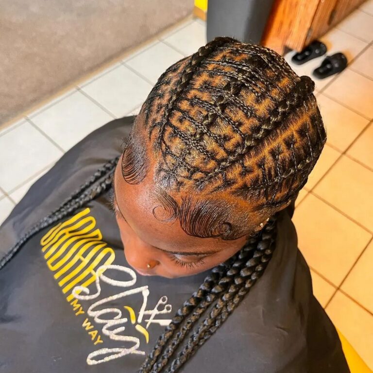 54 Trendiest Medium Knotless Braids for Every Occasion - Hood MWR