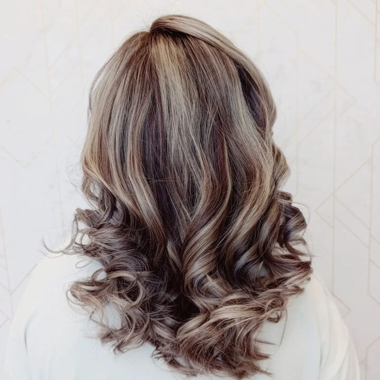 35 Stunning Lowlights Hairstyles: Adding Dimension and Elegance - Hood MWR