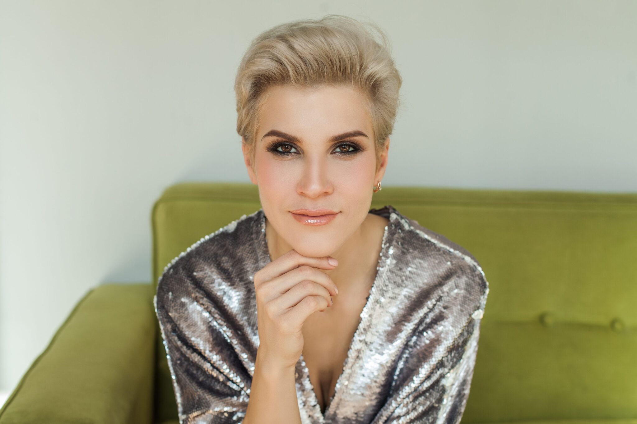 35 Pixie Cut For Square Face: Flattering Short Haircuts - Hood MWR
