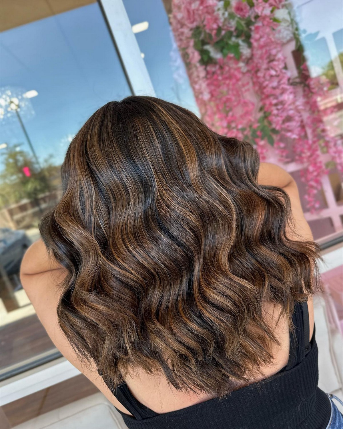 Difference Between Hair Streaks Vs Highlights - Hood MWR