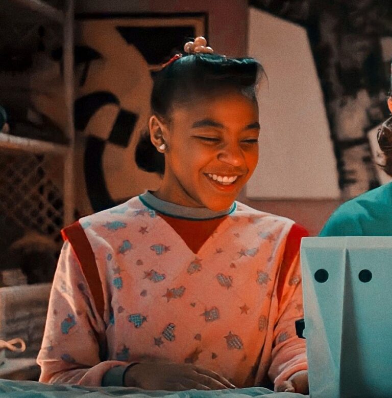 Top 48 Stranger Things Female Characters - Hood MWR