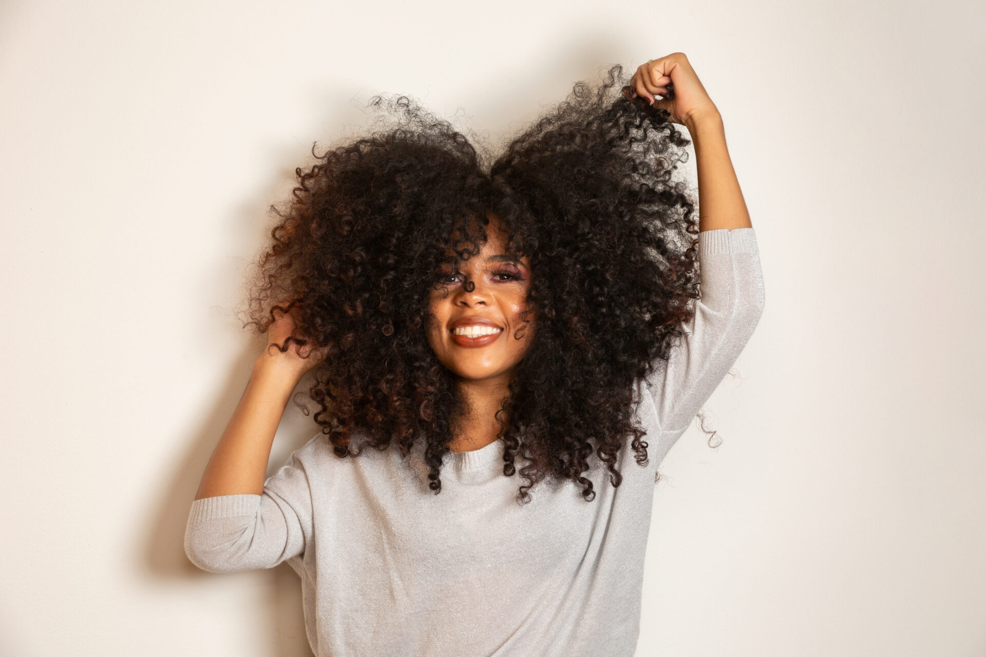 Wash And Go: How To Wash And Go Your Styling Routine Hair? - Hood MWR