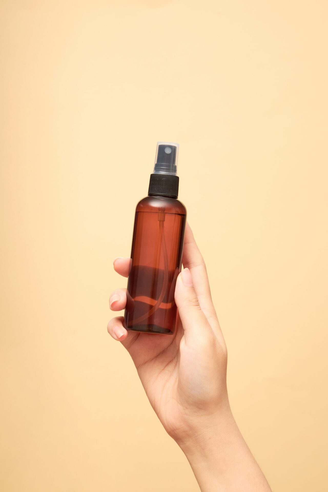 Top Ways To Banish Smoke Smell From Your Hair - Hood MWR