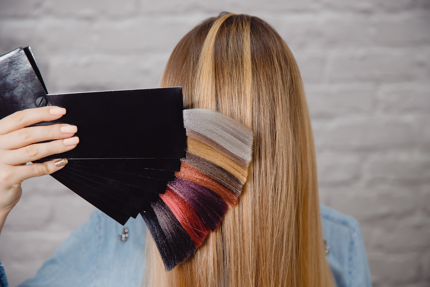 How Long Does Adore Hair Dye Last?