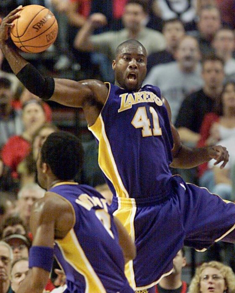 47 NBA's Highest Vertical Jumps Record-Holders - Hood MWR