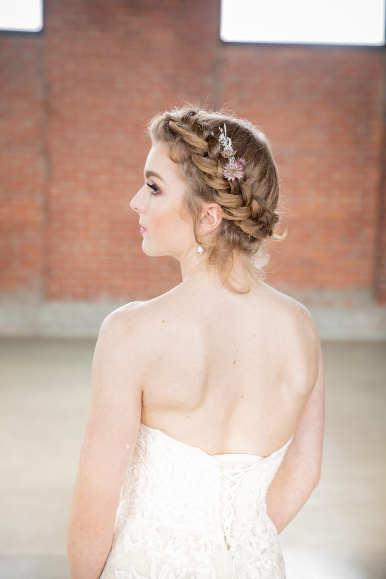 35 Prom Hairstyles For Medium Hair - Hood MWR