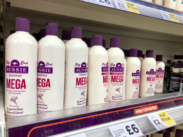 Is Aussie Shampoo a Good Choice for Your Hair Type? Pros and Cons ...