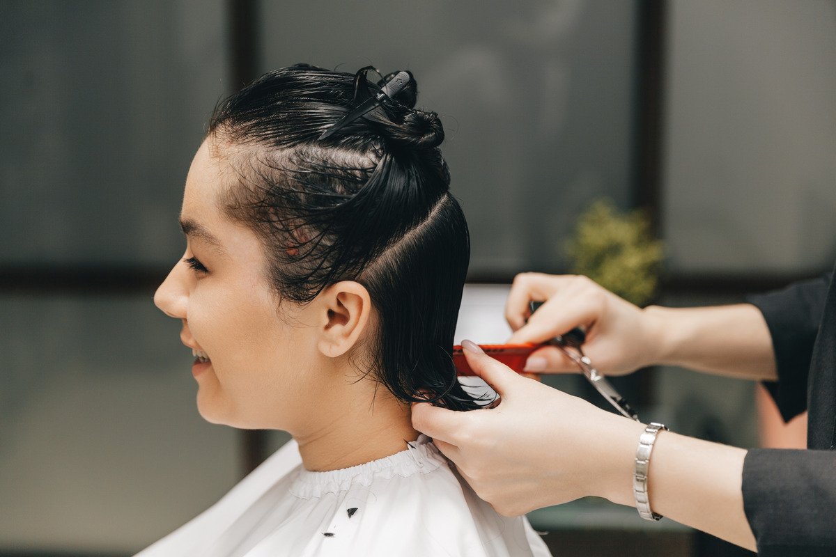 How To Avoid A Mullet When Growing Out A Pixie